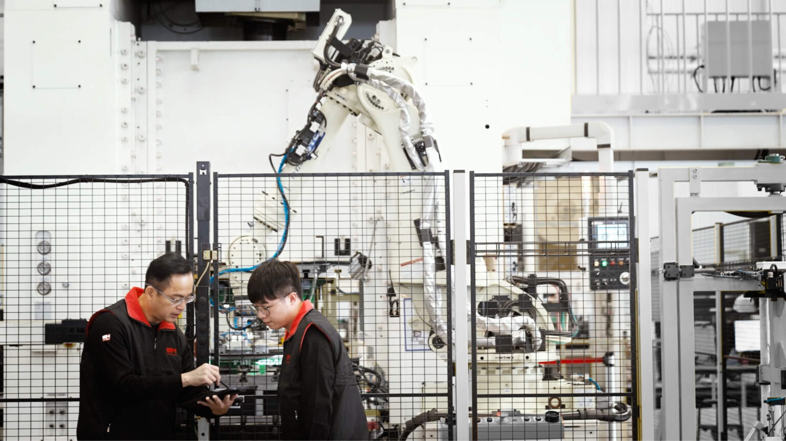 Our Team of Automotive Manufacturing Experts | SH Auto Parts